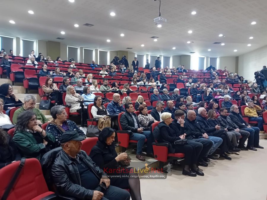 Πλακιάς: «Είμαι 100% σίγουρος ότι δεν υπήρχε παράνομο φορτίο» - Zougla