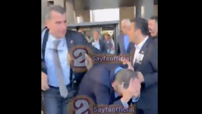 Τουρκία: Επίθεση με γροθιές στον Πρόεδρο της Αξιωματικής Αντιπολίτευσης Οζγκιούρ Οζέλ - Zougla