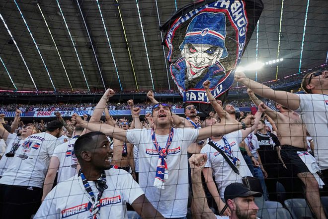 Champions League: Oh, mon Dieu! Εξωγήινη η Παρί Σεν Ζερμέν διέλυσε 5-0 ...