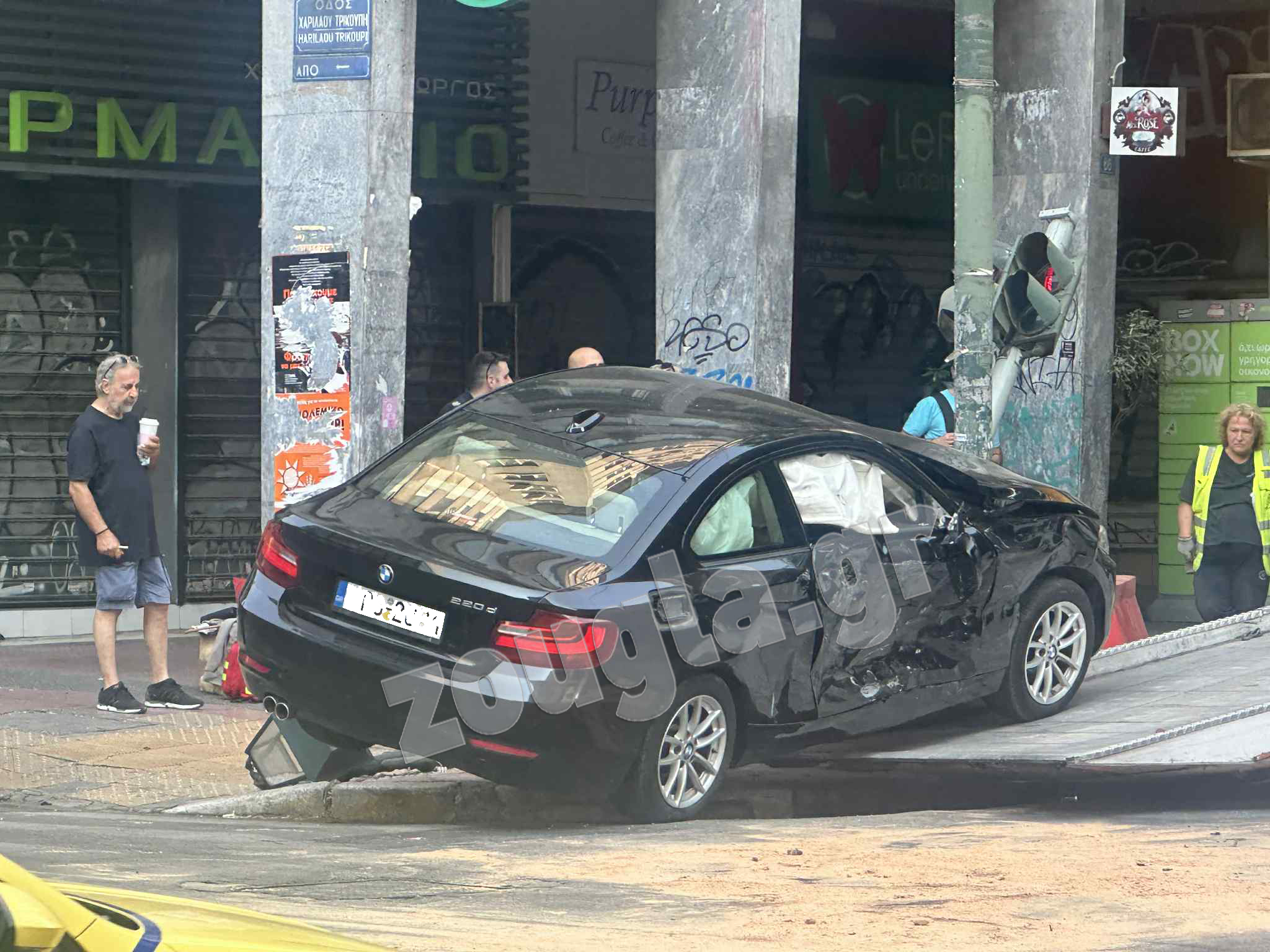 Τροχαίο ατύχημα με τέσσερις τραυματίες στο κέντρο της Αθήνας