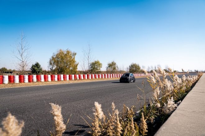 Με γοργούς ρυθμούς οι δοκιμές του ηλεκτρικού διθέσιου Smart #2