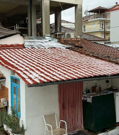 Έπεσε χαλάζι σε μέγεθος φουντουκιού στην Καρδίτσα
