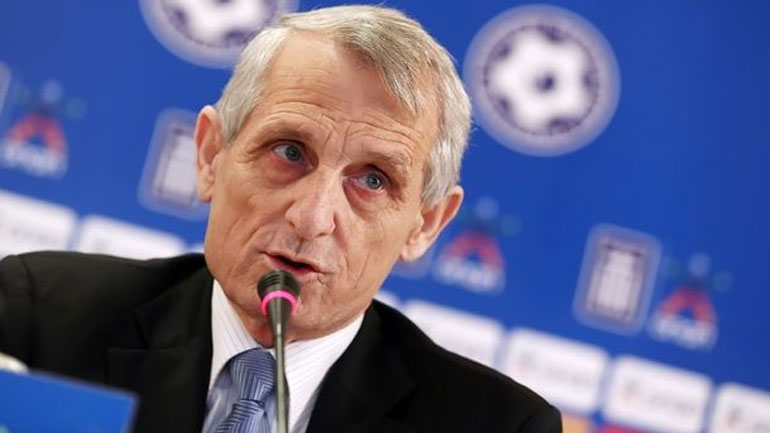 Γκιρτζίκης: «Το ελληνικό ποδόσφαιρο στοχοποιείται από ανθρώπους που δεν ...