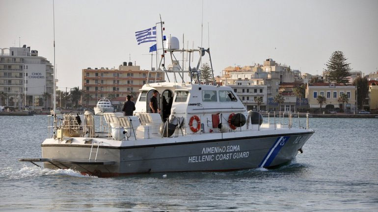 Διάσωση δεκάδων μεταναστών σε Σάμο και Χίο - Zougla