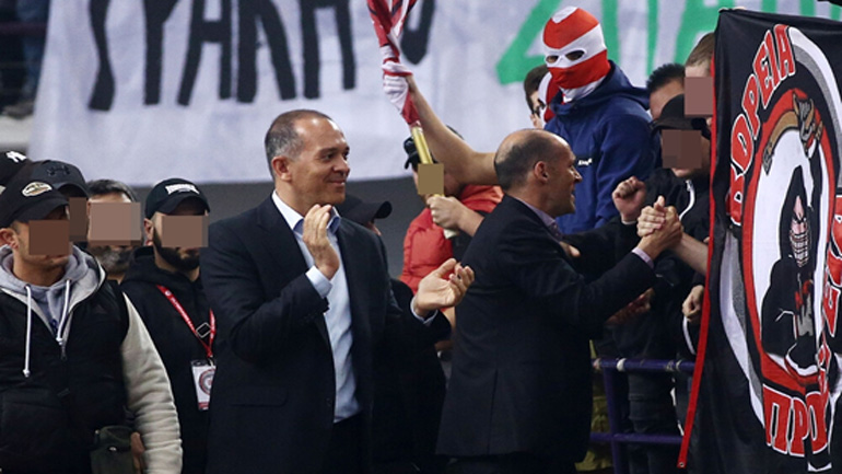 Οι Αγγελόπουλοι, τα πρώτα γενέθλια τού «Μέχρι Τέλους» και τα «U.F.O.» - Zougla