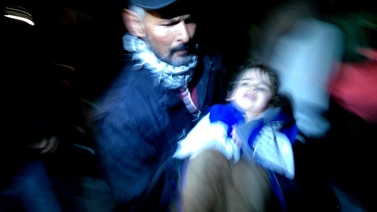 Ακόμη τέσσερις νεκροί από το ναυάγιο στη Λέσβο- Φόβοι για 100 αγνοουμένους - Zougla