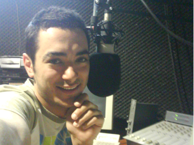 «Πέρα βρέχει» τώρα στο ραδιόφωνο της zougla.gr - Zougla